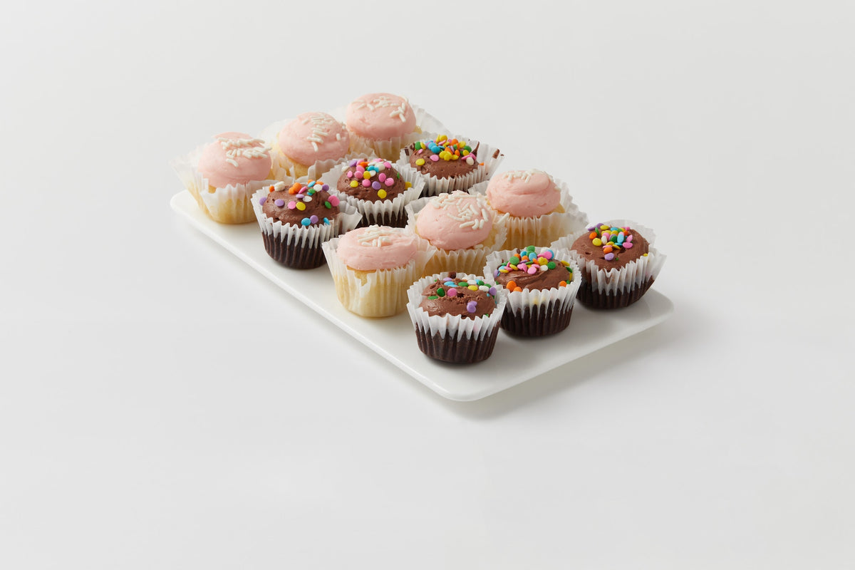 Classic Mini Cupcake Assortment – Magnolia Bakery